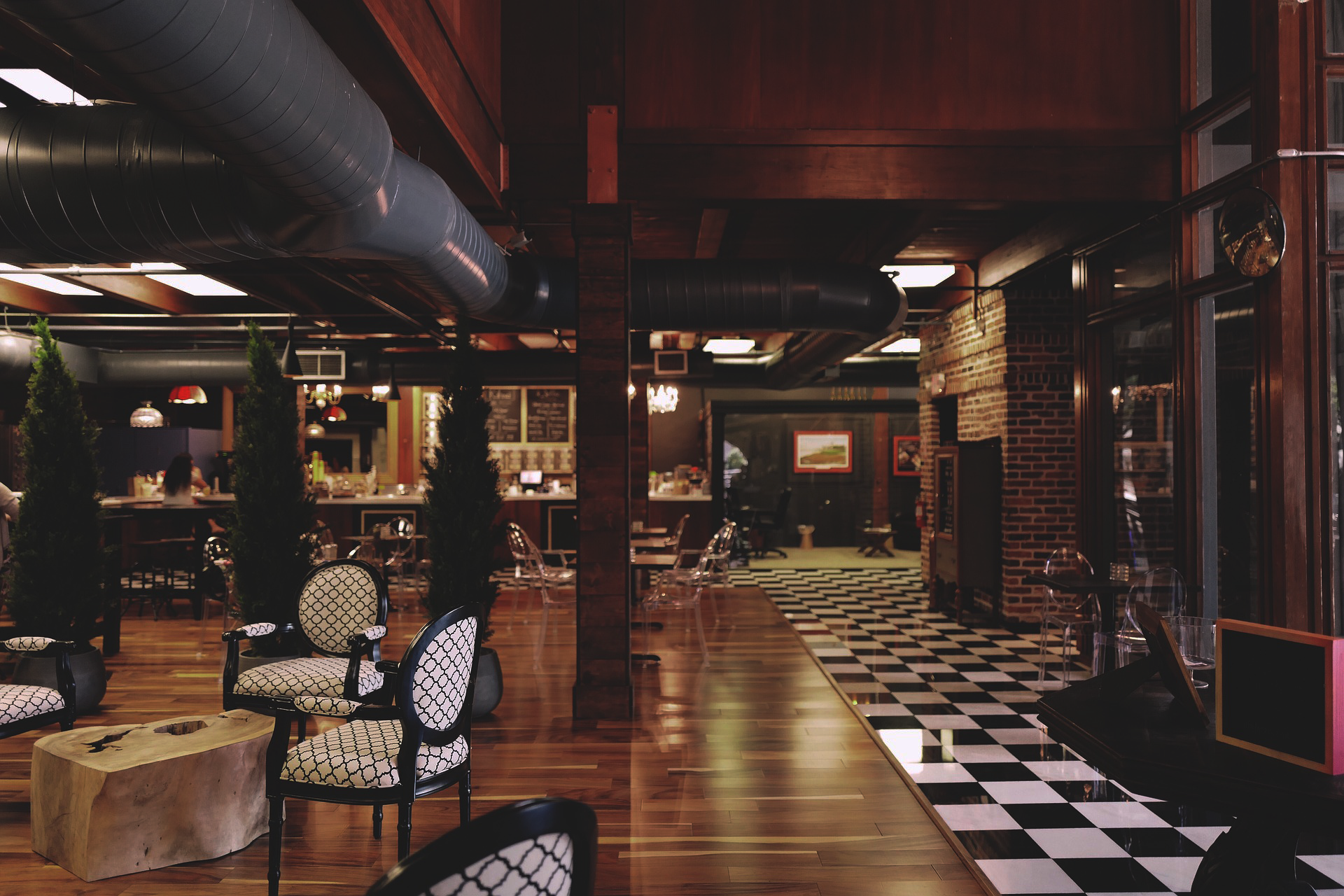 restaurant – Alibi